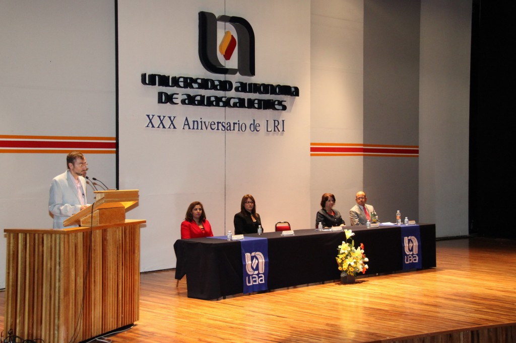 Tres décadas de la Licenciatura en Relaciones Industriales - LJA.MX ...