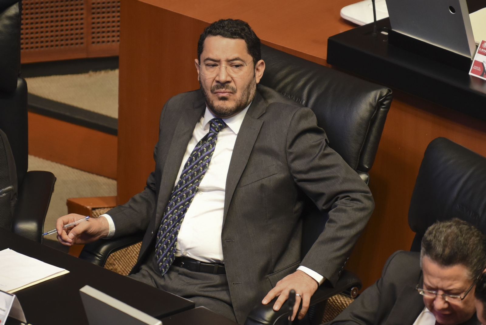 Martí Batres propone ley para censurar a consejeros del INE - LJA.MX ...