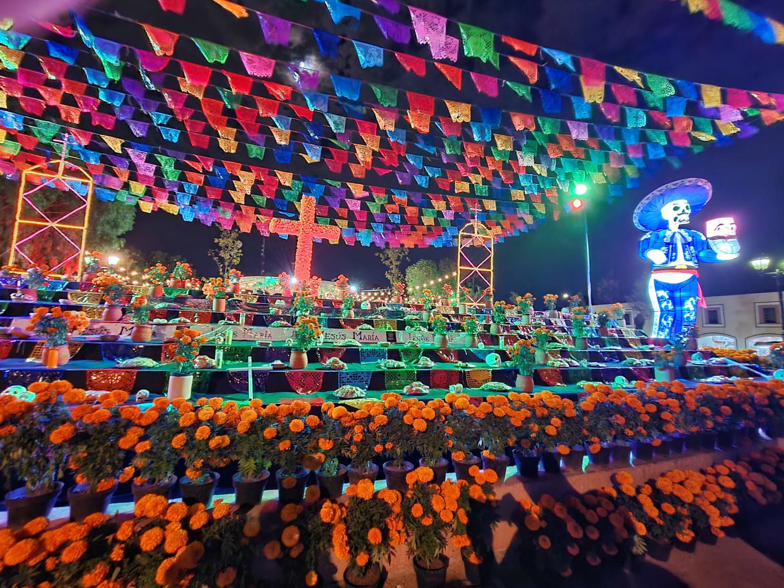 Sigue la fiesta este lunes en el Festival Cultural de Calaveras en ...